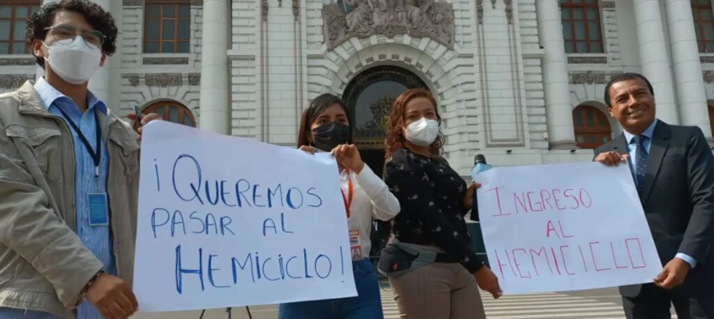 El Cuarto Poder: Guardián de la Verdad | Metaforas