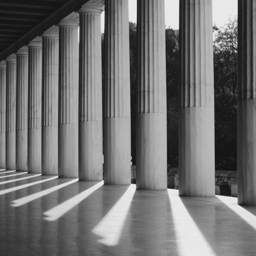 La Columna Arquitectónica: Un Pilar de Historia y Arte | Metaforas